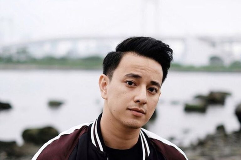 Billy Davidson: Perjalanan Seorang Aktor Yang Menginspirasi Generasi ...